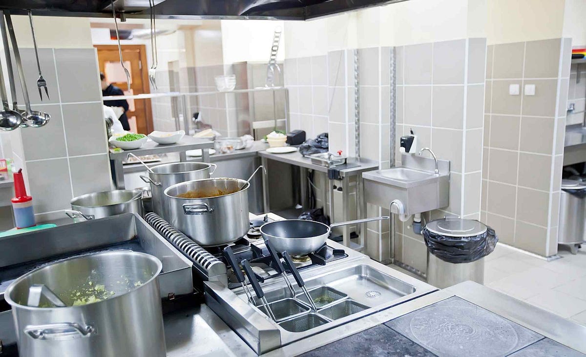 Endüstriyel Mutfak Ekipmanları Nelerdir? | by Apinox Kitchen | Medium