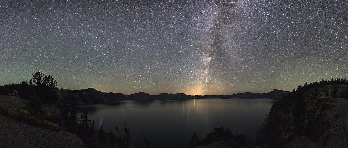 Eclipse Over Crater Lake Trip (2023) | by Valerie Stimac | Space ...