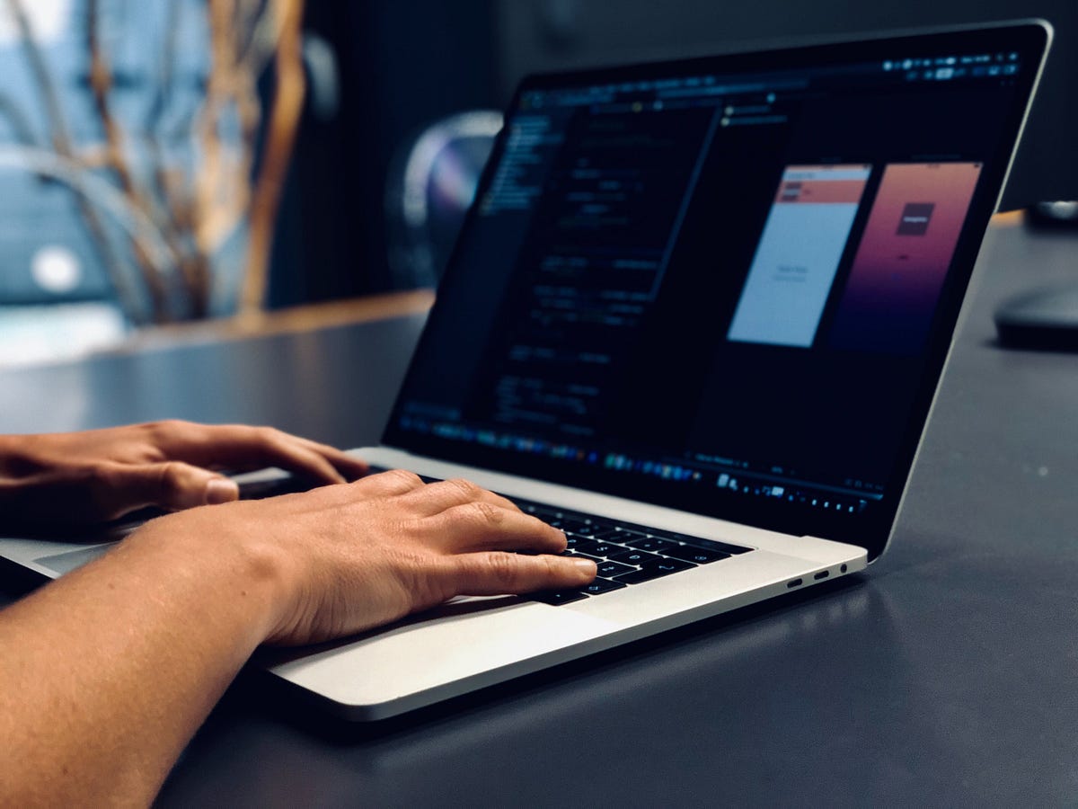 iOS custom Table Views with Cells | by Filip Varda | Q agency | Medium