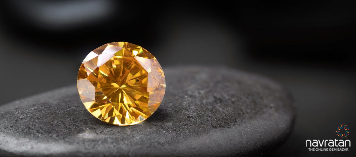What Are Various Pukhraj Stone Substitutes | by Tanisha Navratan | Sep ...