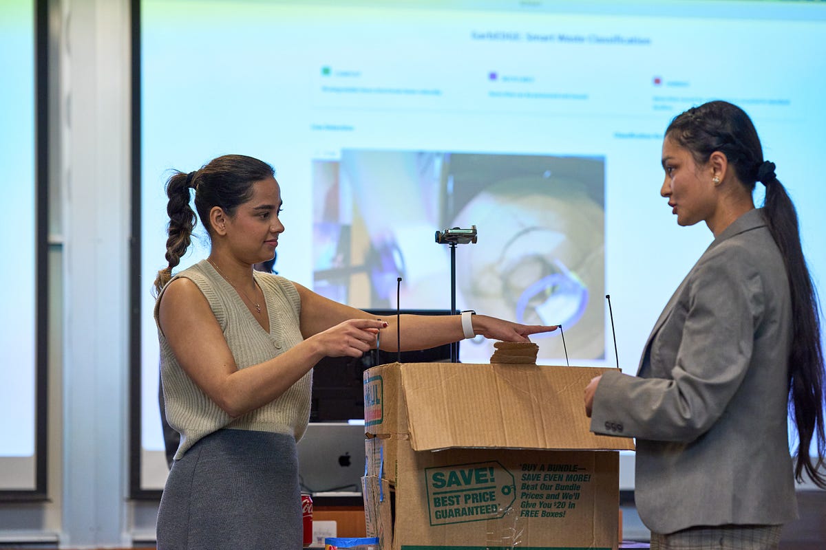 Teamwork Prepares MSIS Students for the Future | Foster School of Business