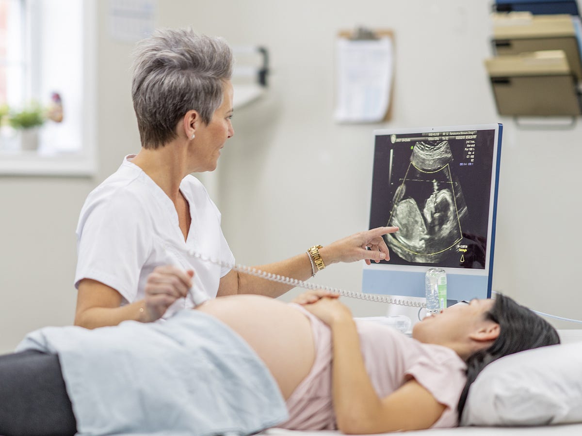 How can a pregnancy and maternity specialist support new mothers during ...