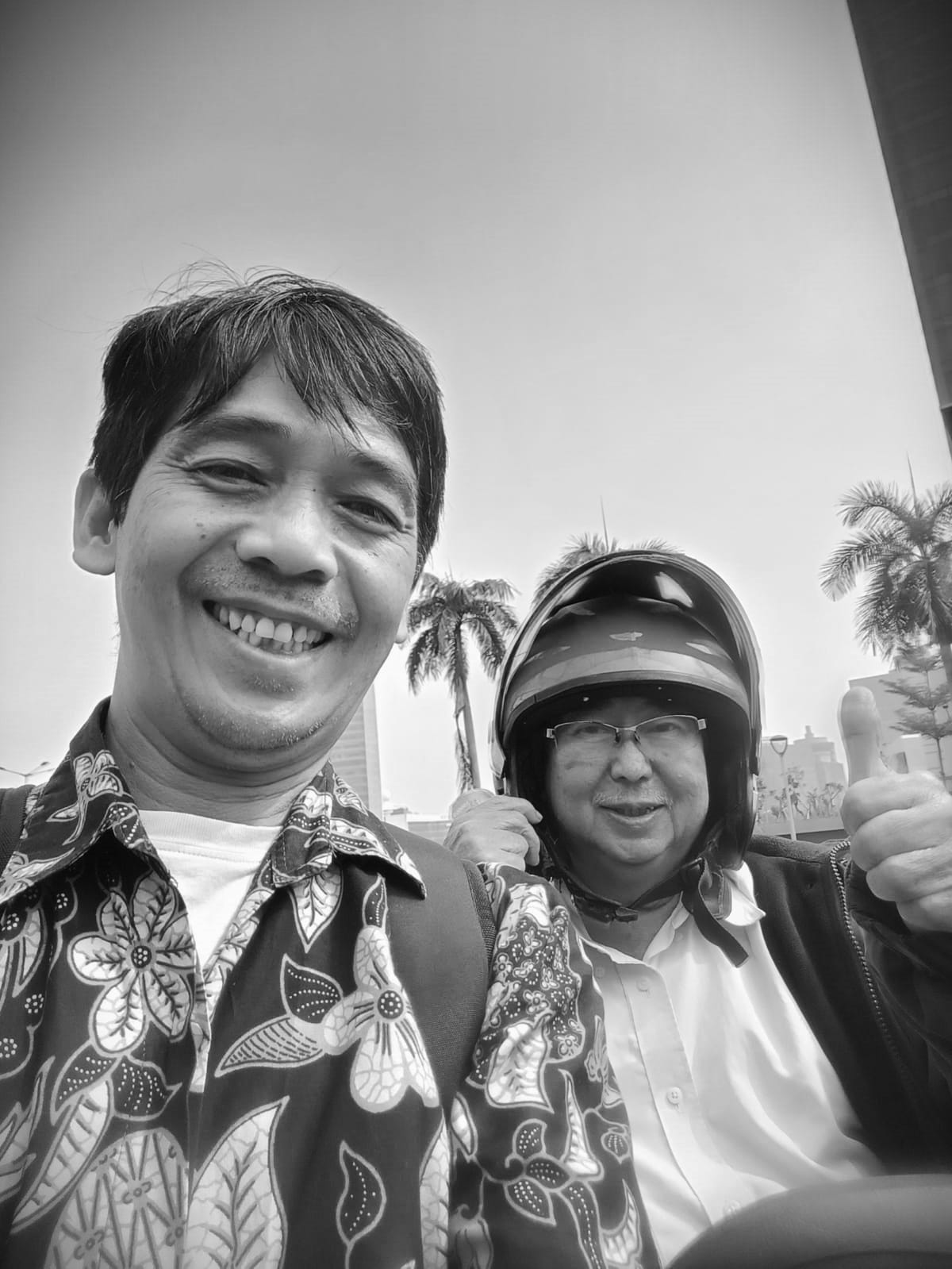 Di Pucuk itu Sunyi*. Tahun depan katanya ia 71, begitu… | by kang abi ...