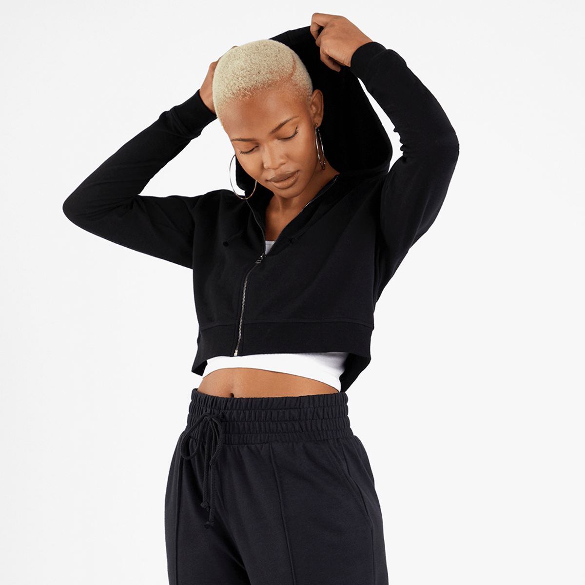 THE BEST AND NEWEST SPORTSWEAR STYLES FOR WOMEN | by Sana James | Medium