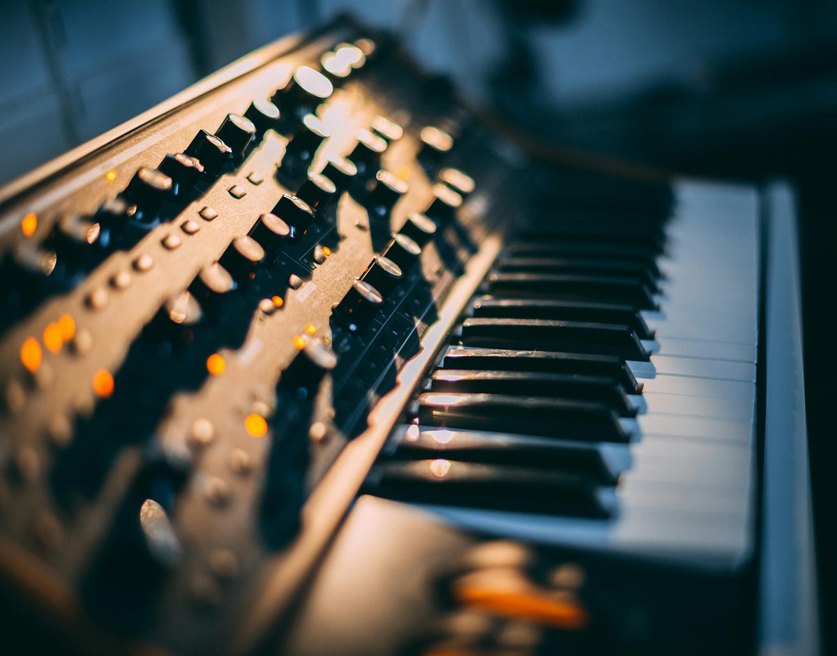 🎶 5 Reasons to Order a Custom Trap or Drill Remix (Instead of Using a ...