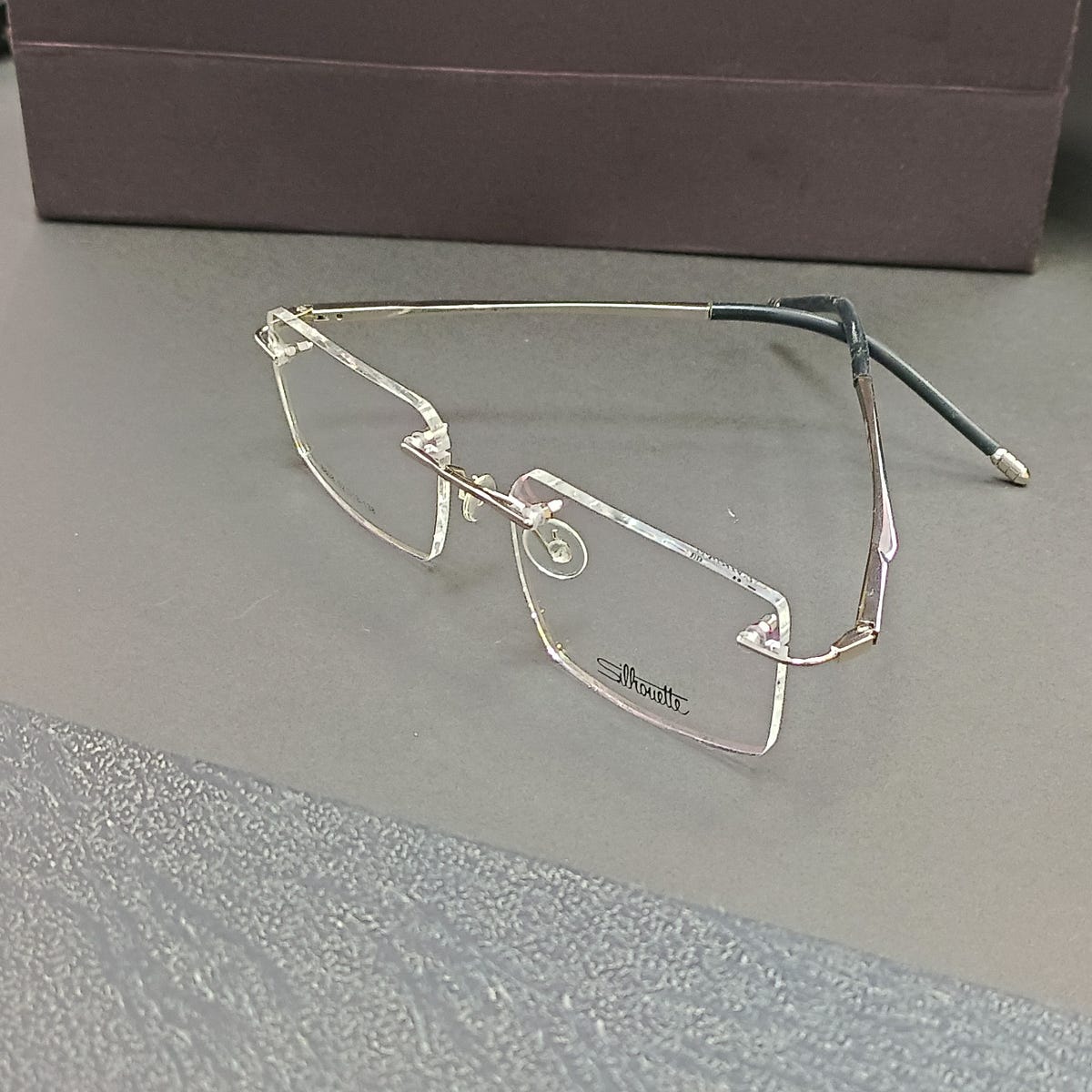New trendy designs of rectangular rimless glasses | by ...