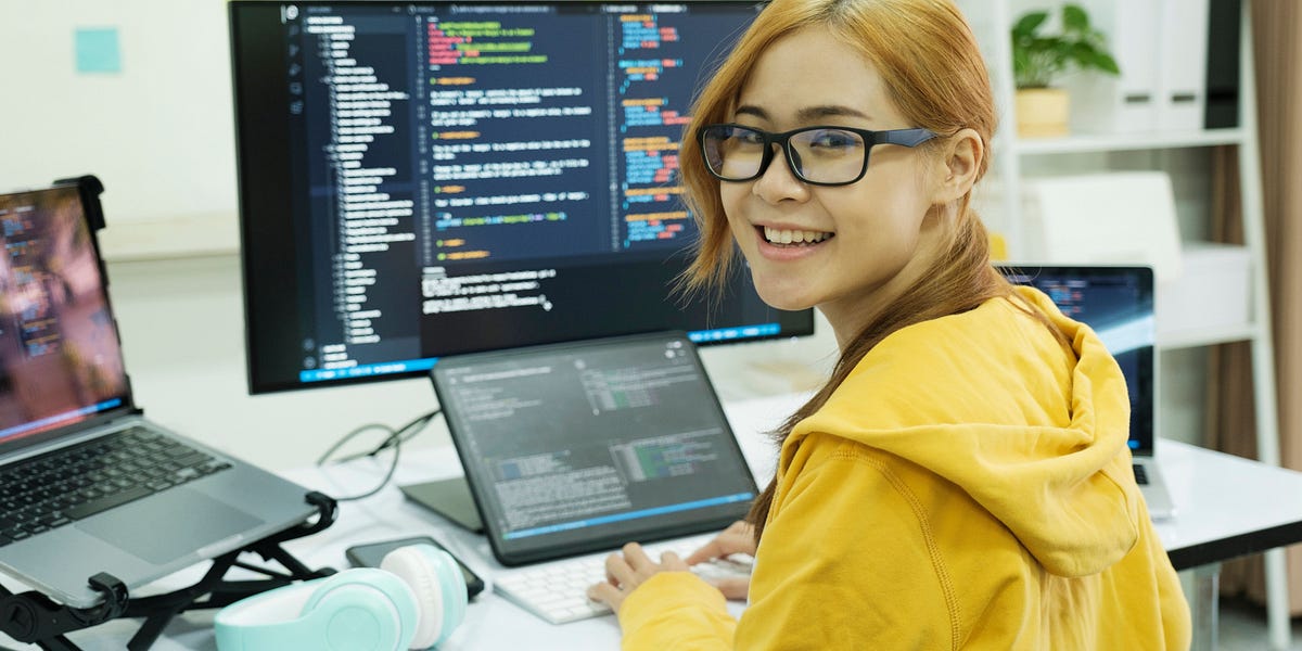 Coding Programs: A Necessity for Schools | by The Code Lab | Jun, 2024 | Medium