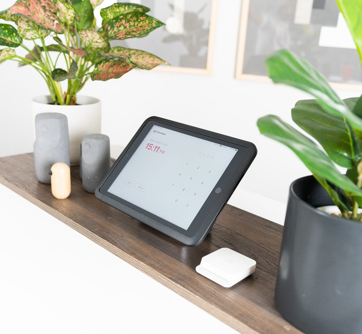 How to Use a POS System on an iPad | by Geraldine L. Johnson | Mar ...