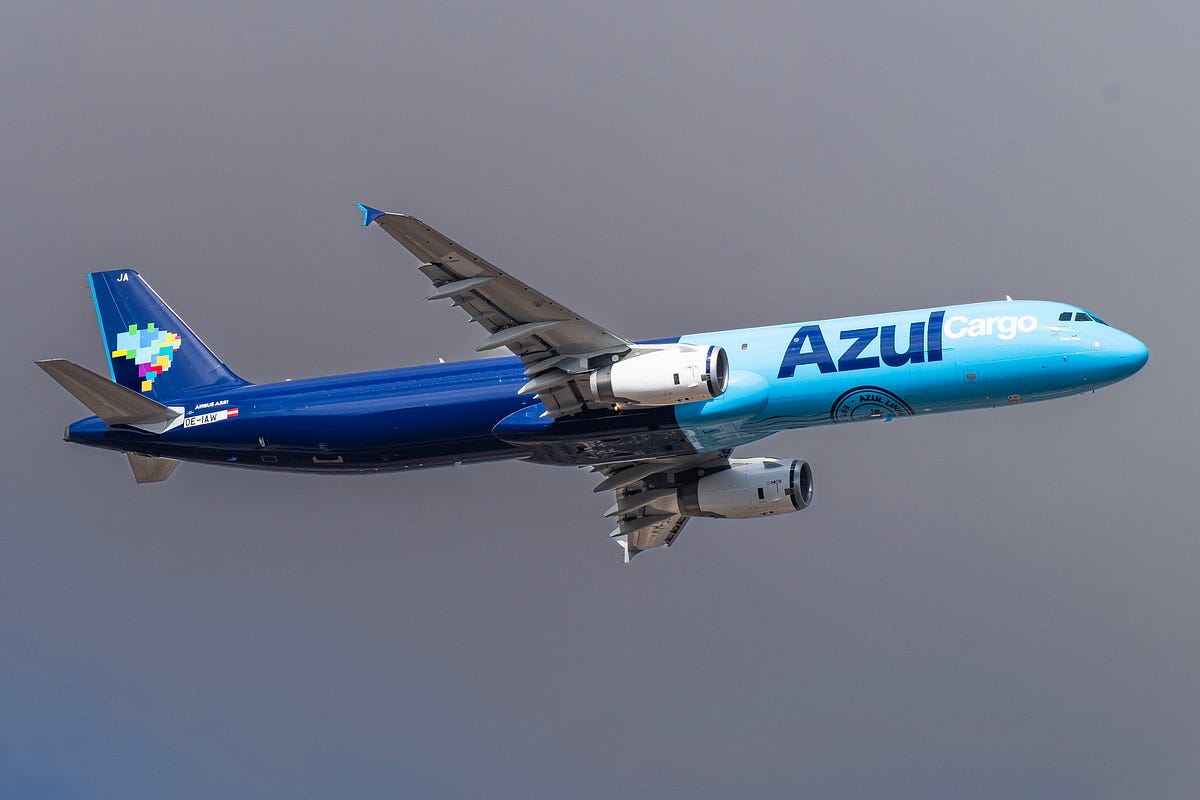 Azul Cargo Express recebe novo cargueiro Airbus A321 | by Portão Um ...