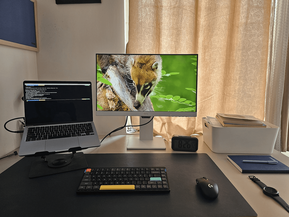 Best Monitor for MacBook in India [24 Inch] — My Experience After 8 Months | by Partha Roy | Medium