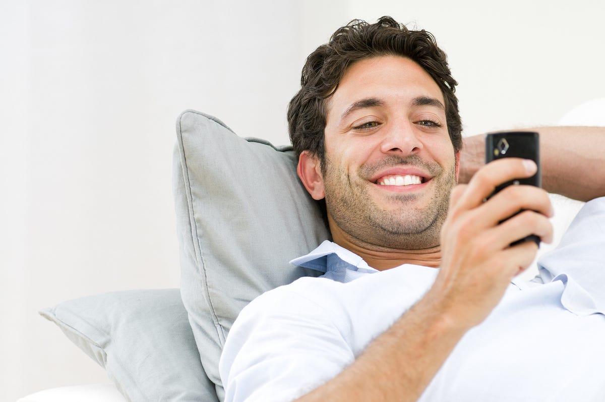 Does Distance Make It Easier For Some Guys to Connect? | by Ask Lea ...
