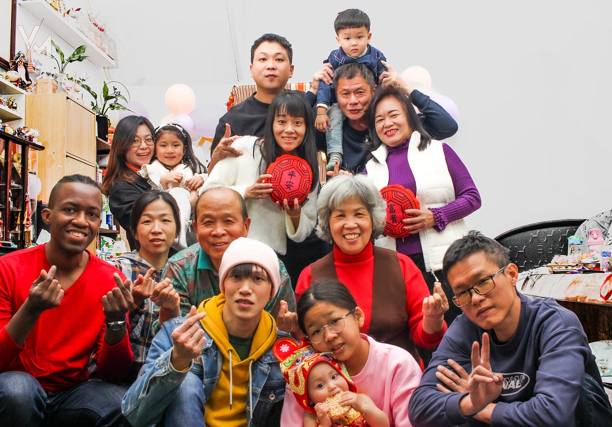 My first Zhuazhou ceremony in Taiwan | by Sean A. E. Roache | Medium
