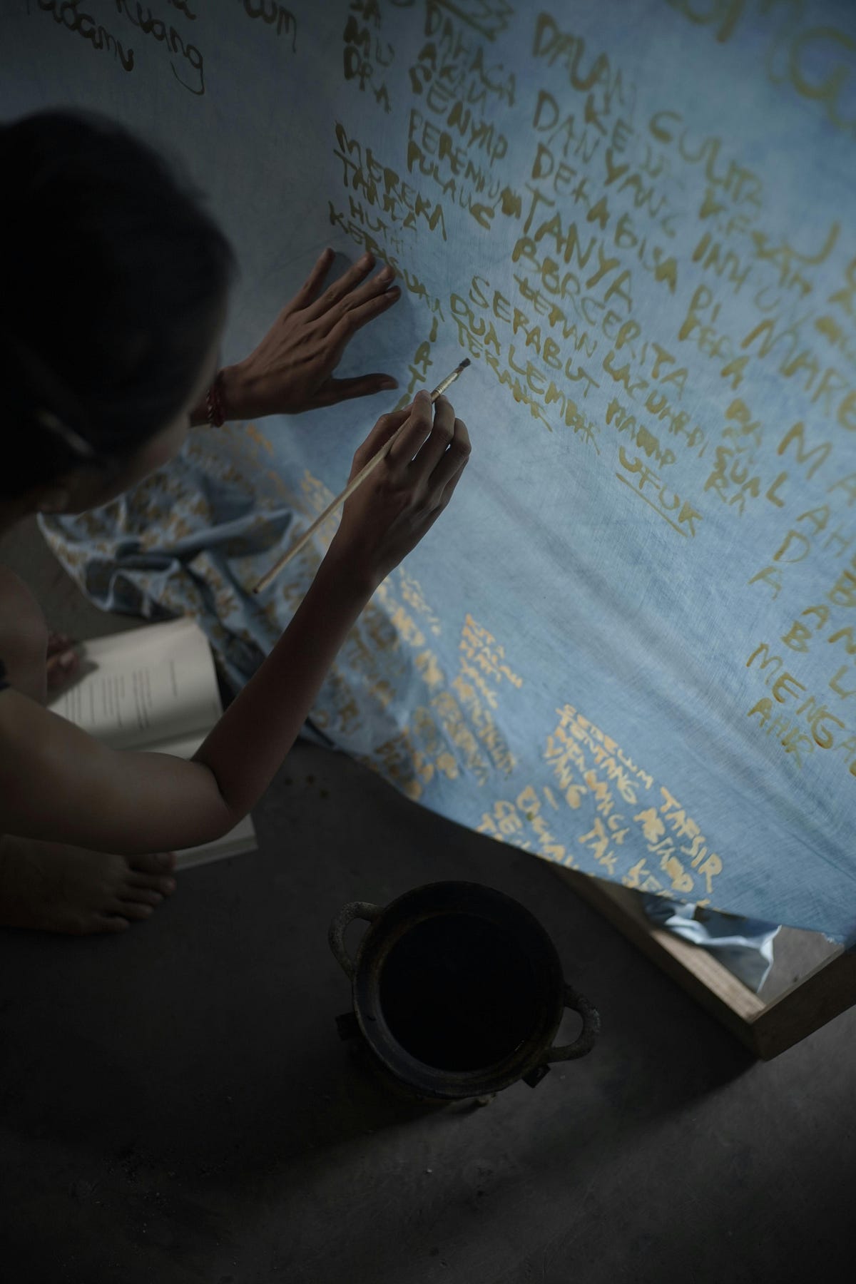 The Art of Creative Writing. Give them something they can’t help but ...