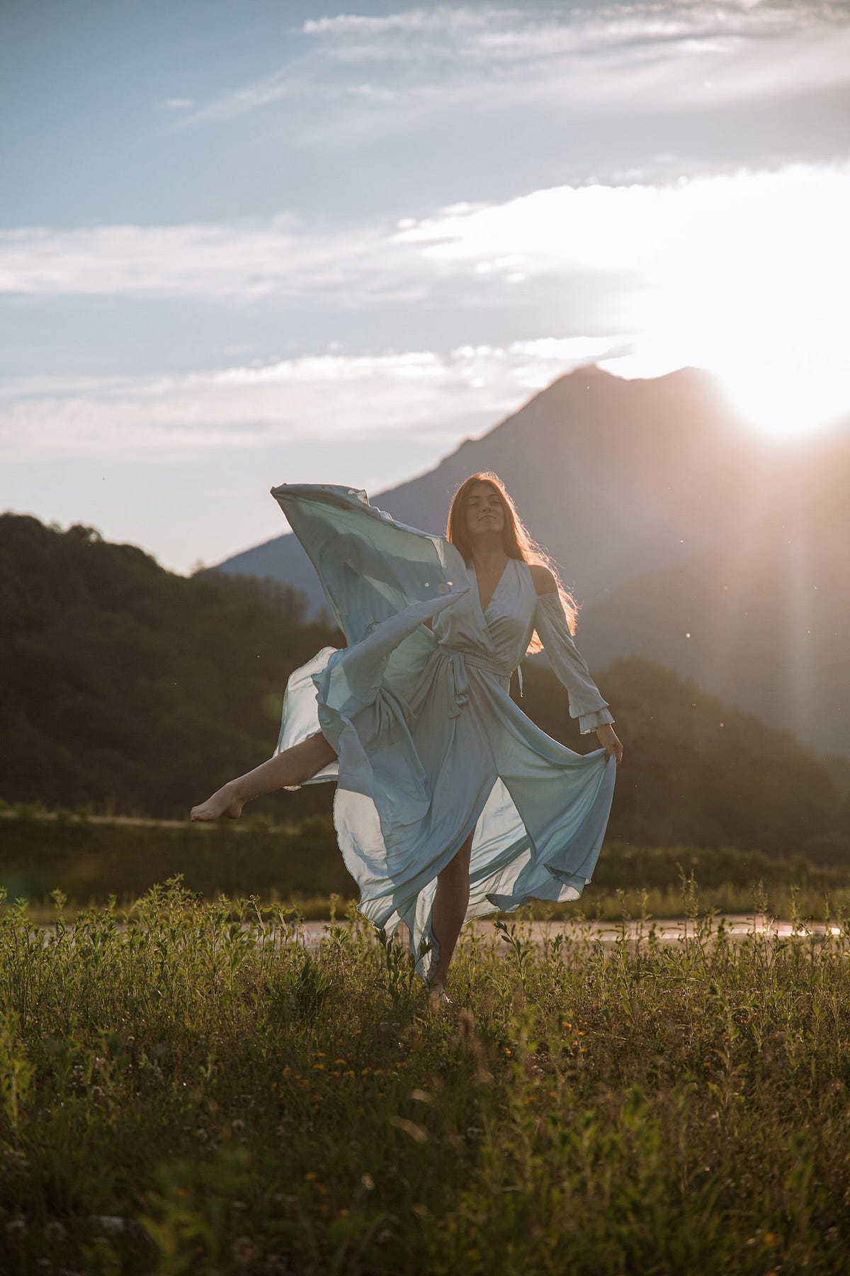 Dancing in the Sunshine - The Bard - Medium