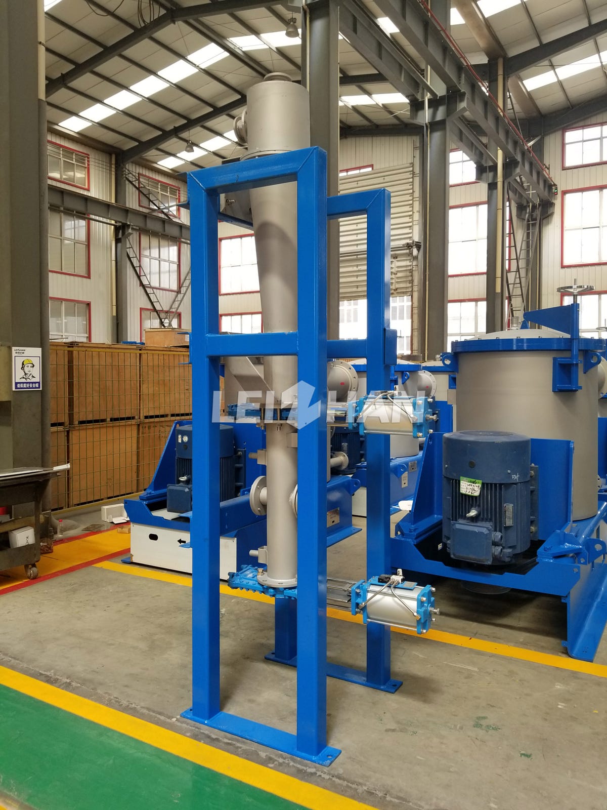High Density Cleaner Shipped To Russia - Leizhan - Medium