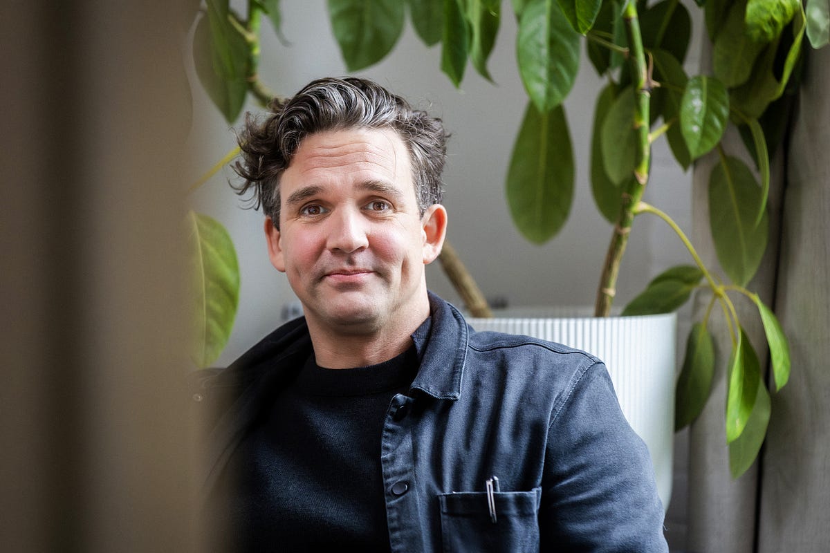 How Thijs Biersteker creates space by making you feel facts through art ...