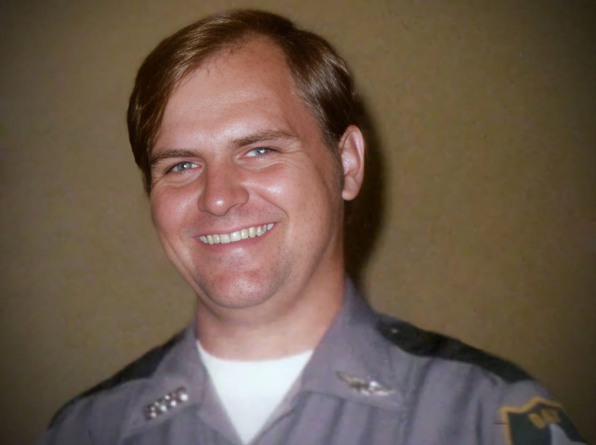 The Cop Who Helped His Co-workers Solve Their Own Murder | by Based On ...