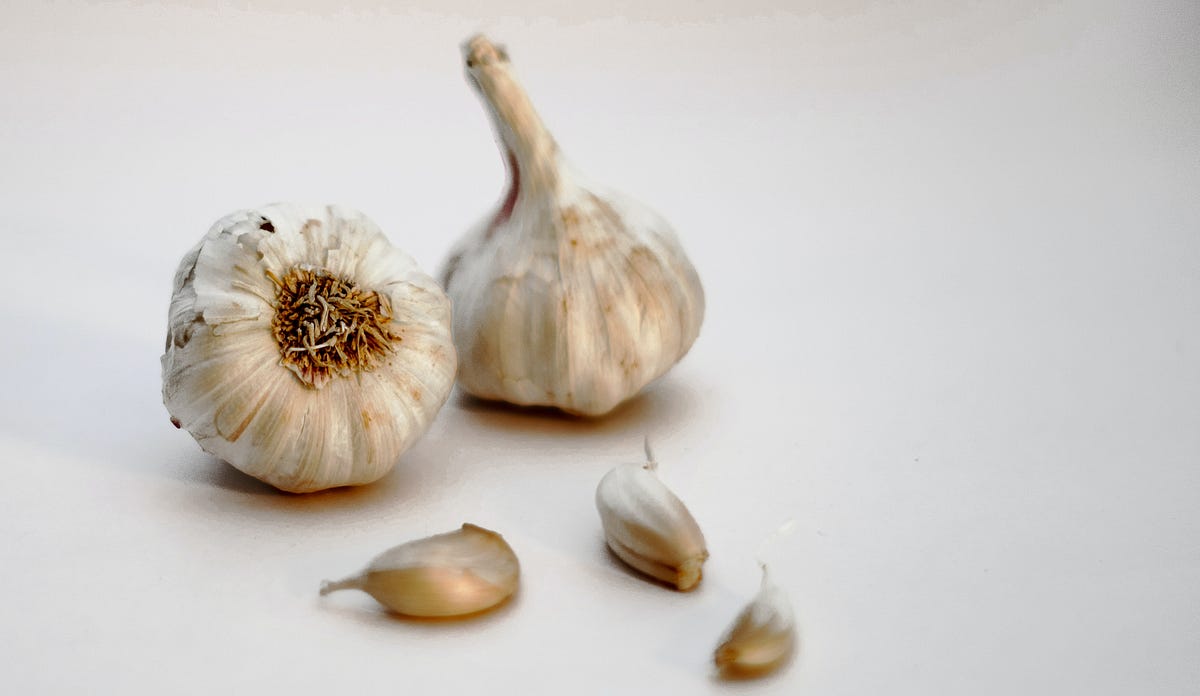 Everything You Need to Know About Garlic and SIBO | by Shivan Sarna ...