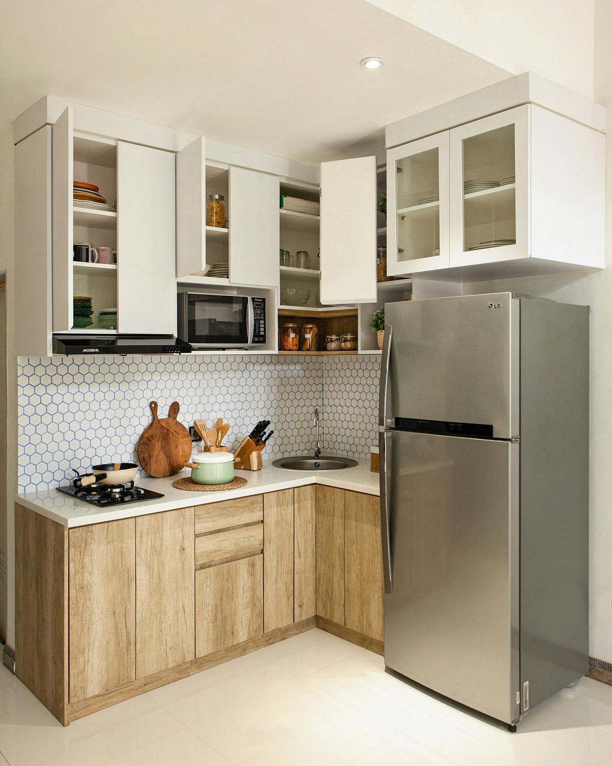 Inspirasi Kitchen Set untuk Rumah Modern | by lunx | Oct, 2024 | Medium
