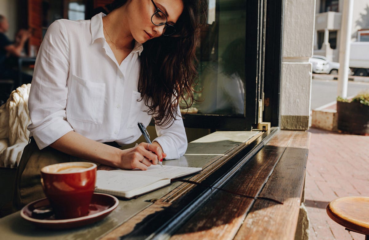 How Important is the First Paragraph When Writing a Short Story? | by ...