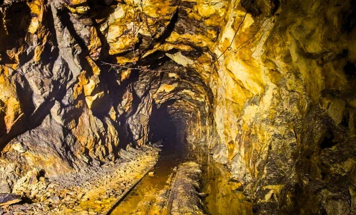 The Gold Mines of AI: How the USSR Struck It Rich With Machine Learning ...