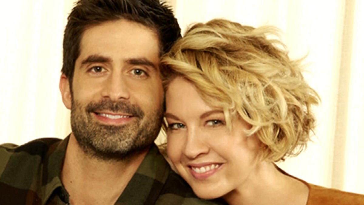 Jenna Elfman Celebrates 20th Anniversary of ‘Dharma & Greg:’ ‘I Still ...