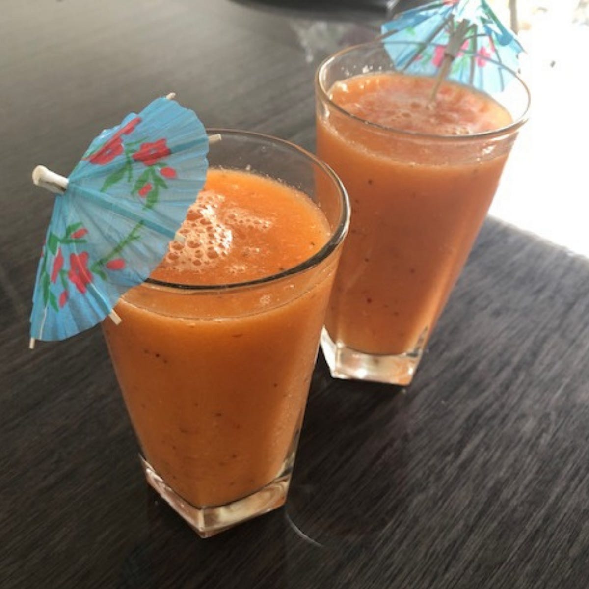 Taste Test #5 : Sunshine In A Glass Smoothie - The Keen Vegan - Medium