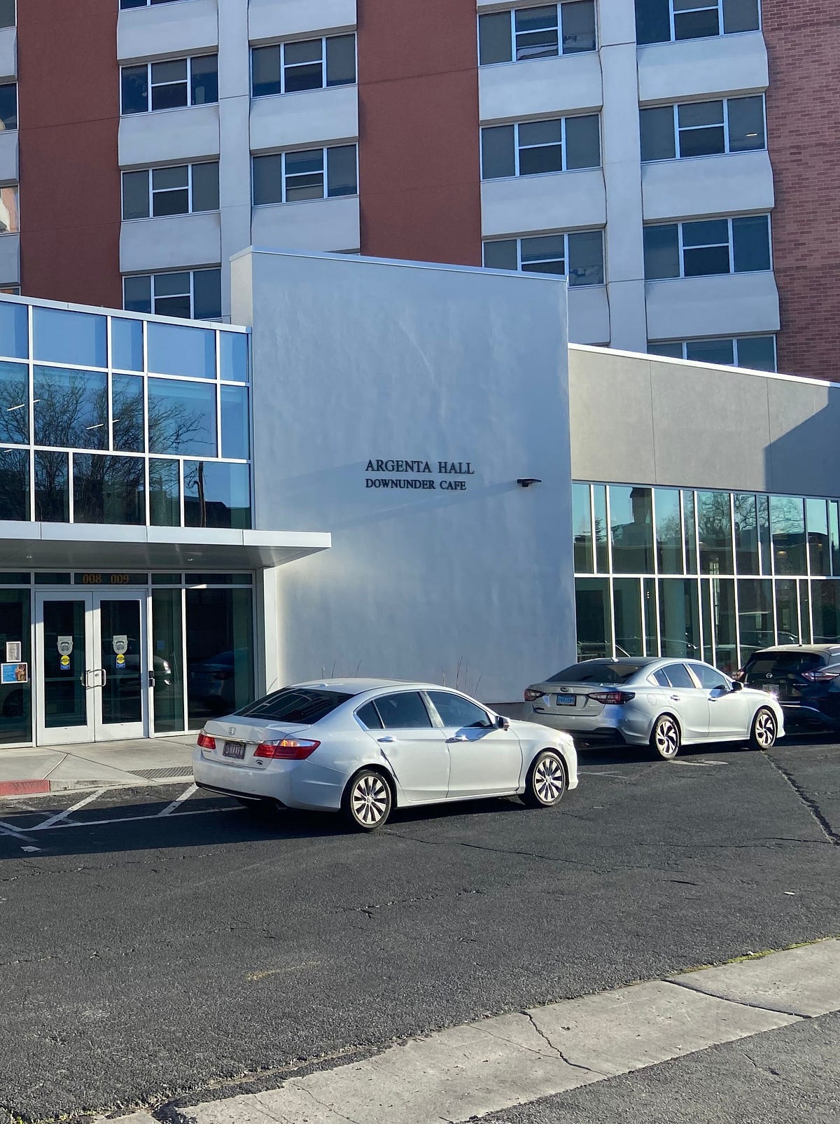 The Rejuvenation of Argenta Hall. An Anonymous contribution about ...