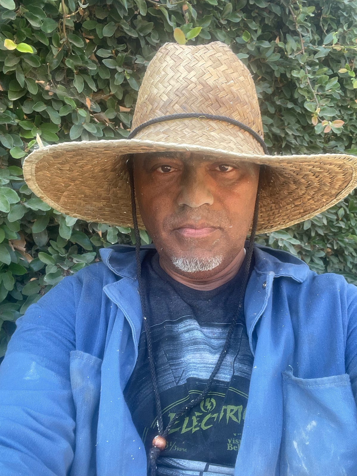 Short Stories by Ezra. Run To Daylight | by Richard Ezra Morrison | Medium