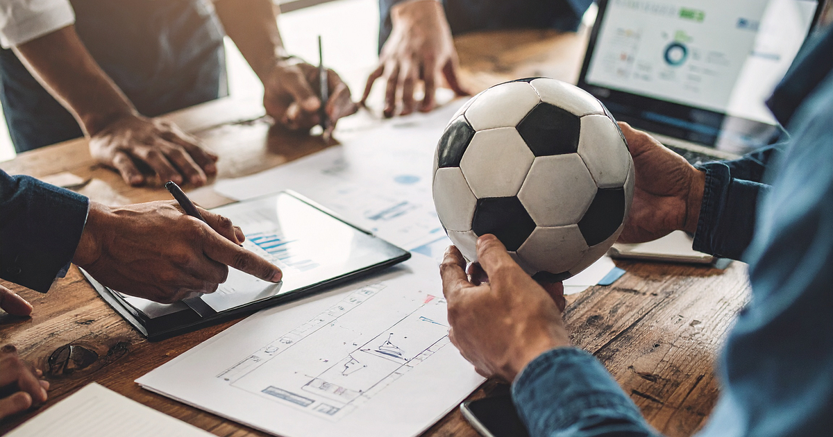 Why Great Design Leaders Think Like Football Coaches, Not CEOs | by ...