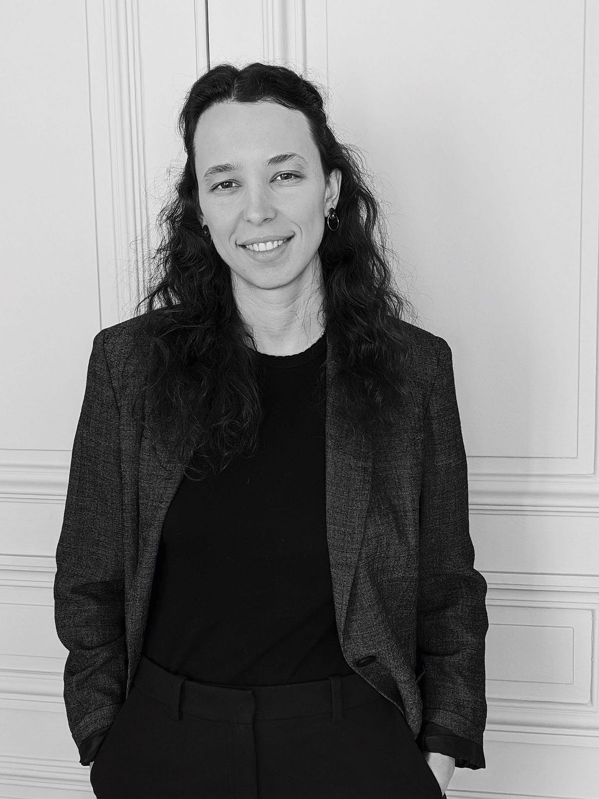 Julie Comer: A Perception of Global Possibilities | by Kelly King | Medium