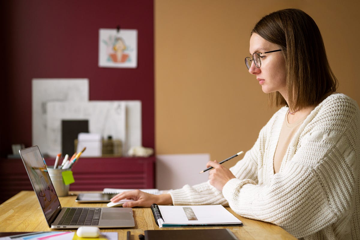 Top Tips from Book Writing Experts to Craft Your Manuscript | Medium
