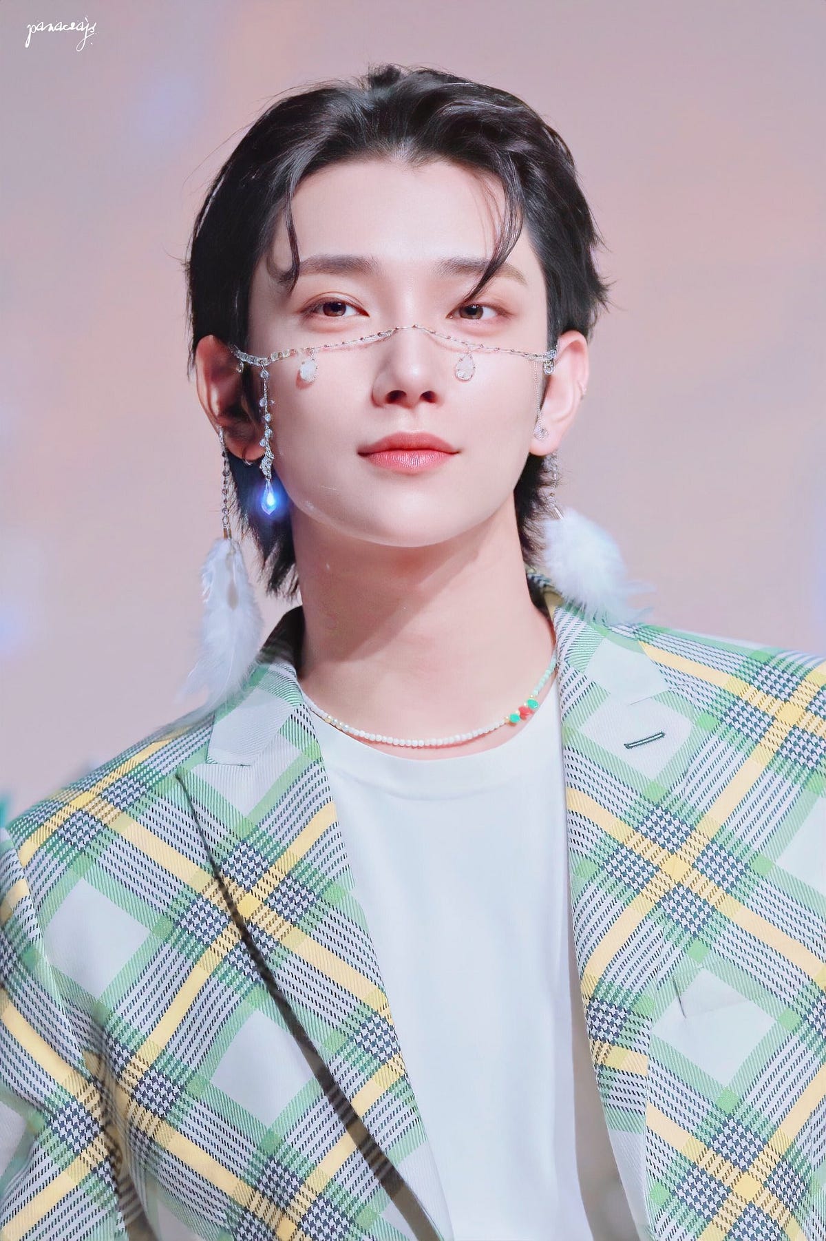 Joshua Hong. The prettiest boy in the whole world… | by Cayoon | Medium