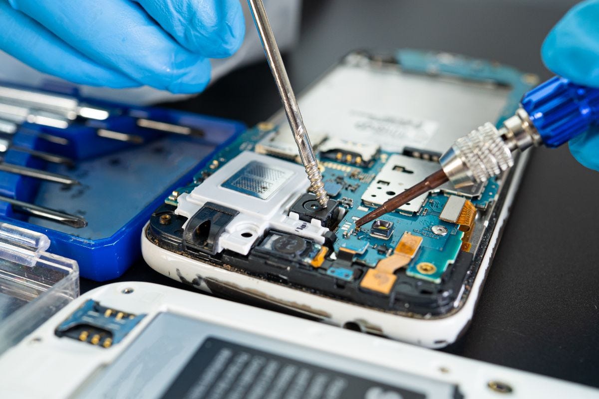 The Art of Smartphone Restoration | by Spiridon Geha | Nov, 2023 | Medium