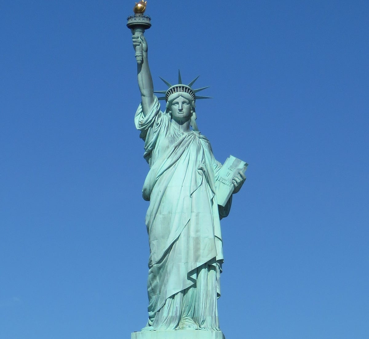 A sonnet for Lady Liberty, now Lady Citizen - Leke - Medium