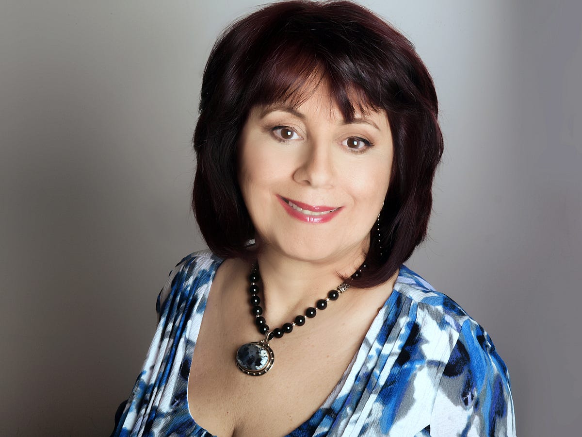 Dear Eleanor, Please Tell Me More. (Historical Fiction)