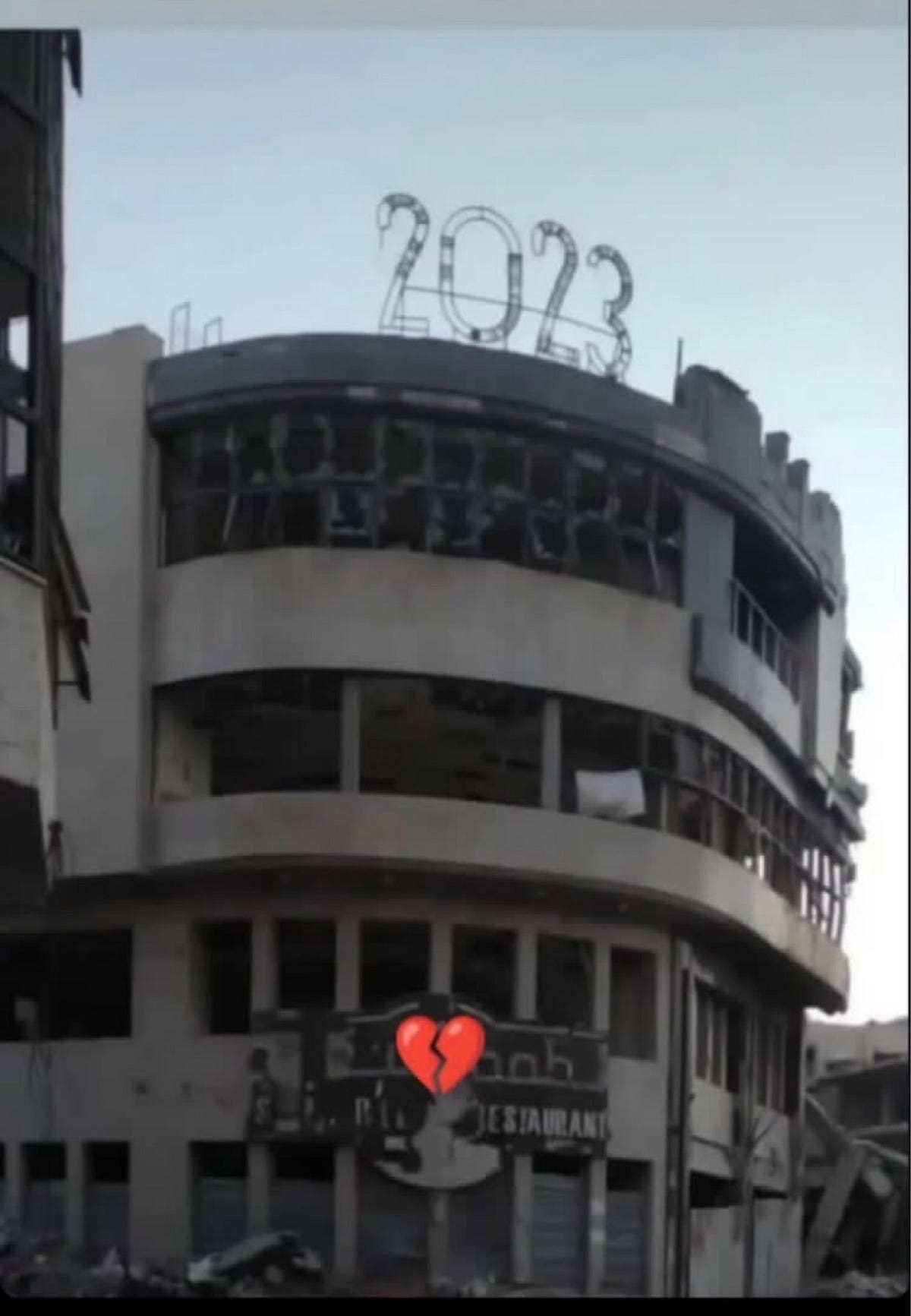 “I wish I could go back to Gaza.” | by Dalia Mohisen | Medium