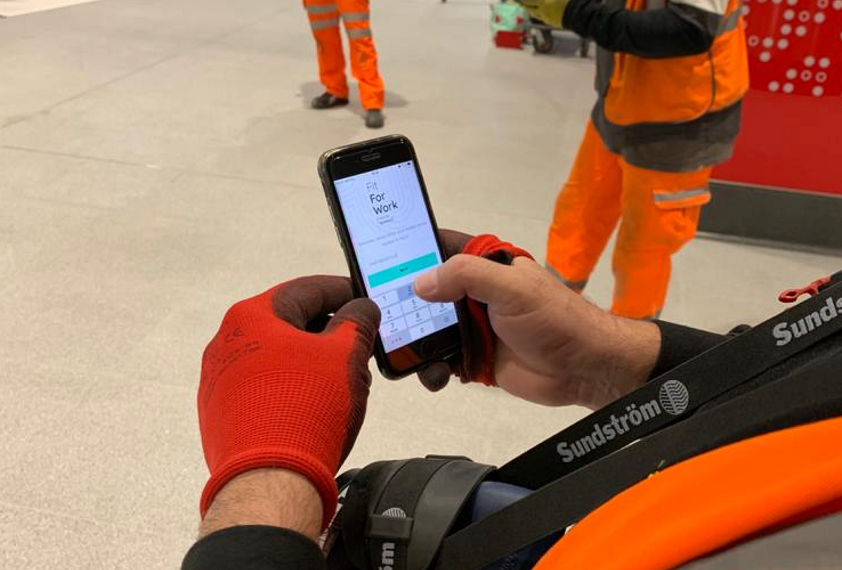 Top 5 tips for introducing Digital PPE to your workplace in 2021 | by ...