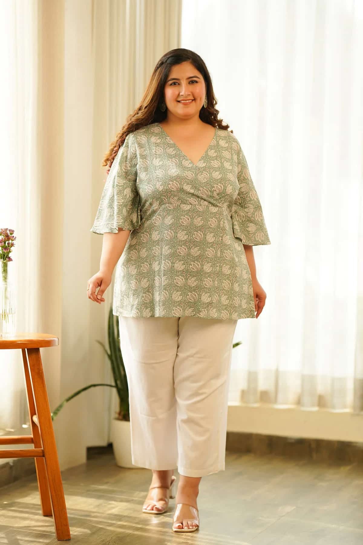 Embracing Elegance: Plus Size Dresses for Women - Nangalia Ruchira - Medium