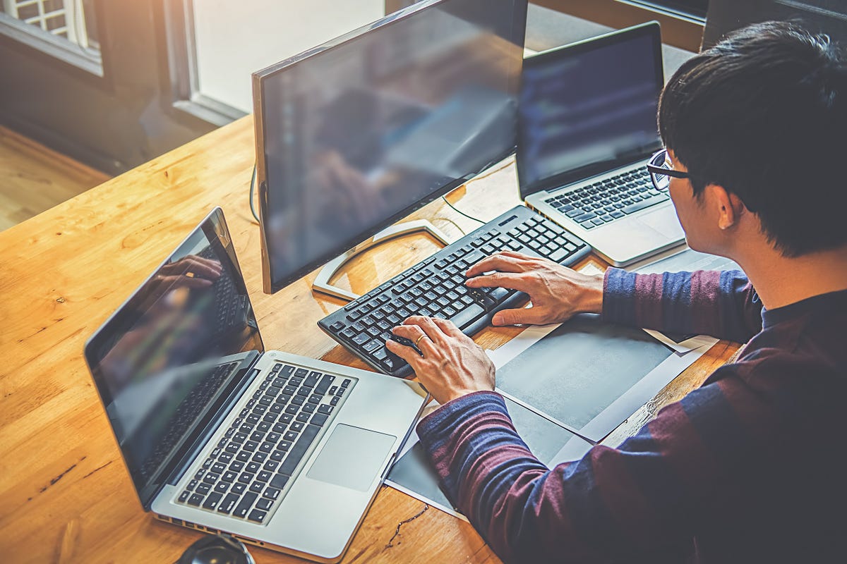 How to Detect & Change the Line Endings of a Text File in PHP | by Cloudmersive | Medium