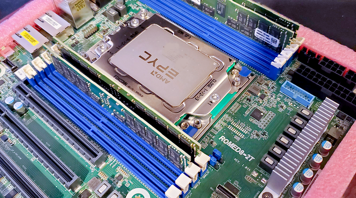 Home Server Failure, that it end up working. Custom Build Epyc, SSD ...