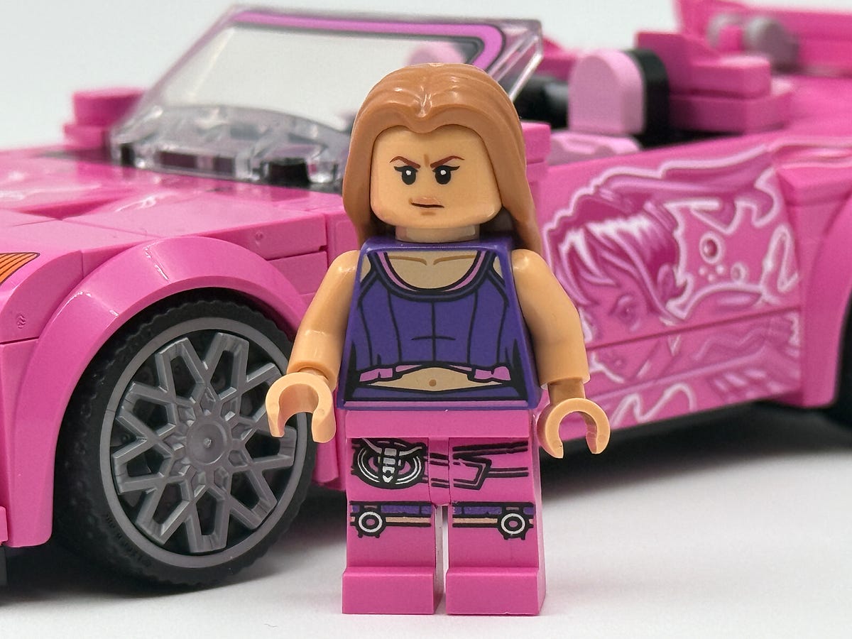 Who Knew A LEGO Set Could Be This Hot? | by Attila Vágó | Bricks n ...