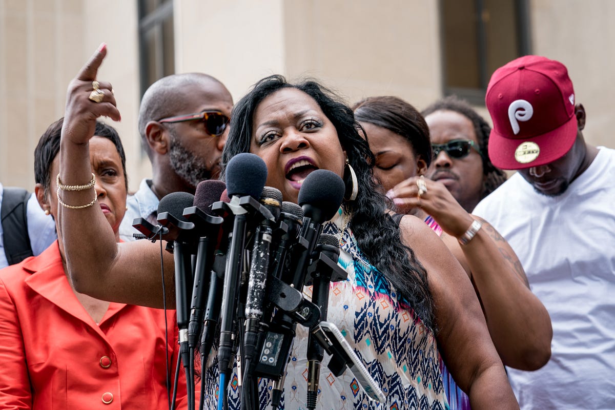 Lynching, Trauma, and Philando Castile | by Shari Silberstein | EJUSA ...