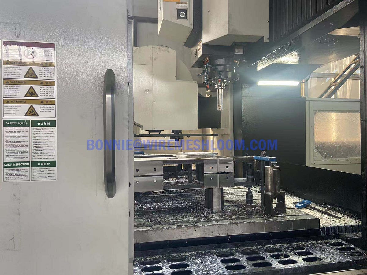 Lanying CNC metal wire weaving machine quality control and precision ...