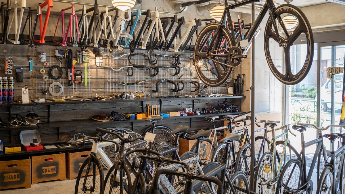 How to Start a Bicycle Shop? Step By Step Guide | by Ivan Smith | Medium