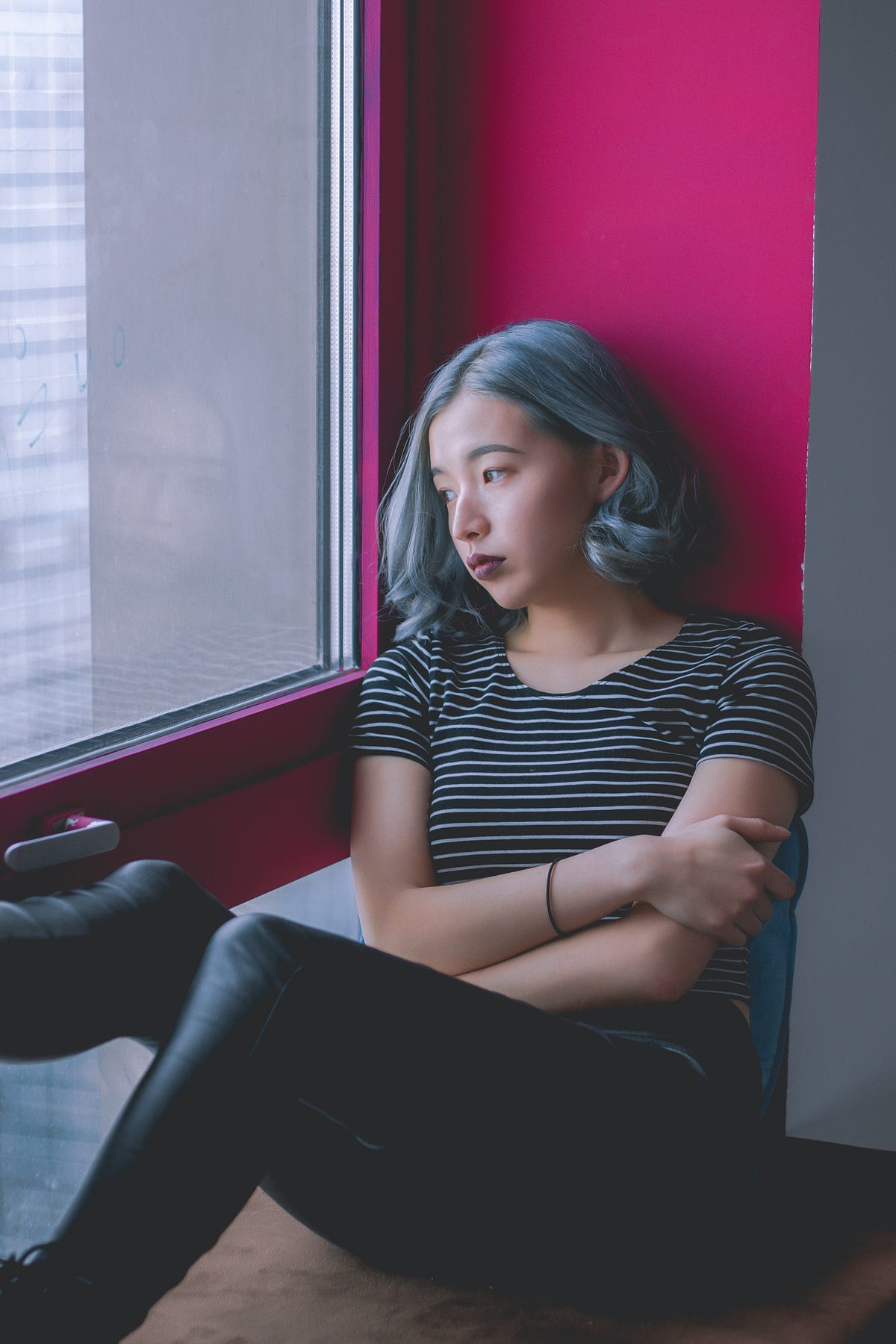 Signs indicating that your partner is fantasizing about someone else ...