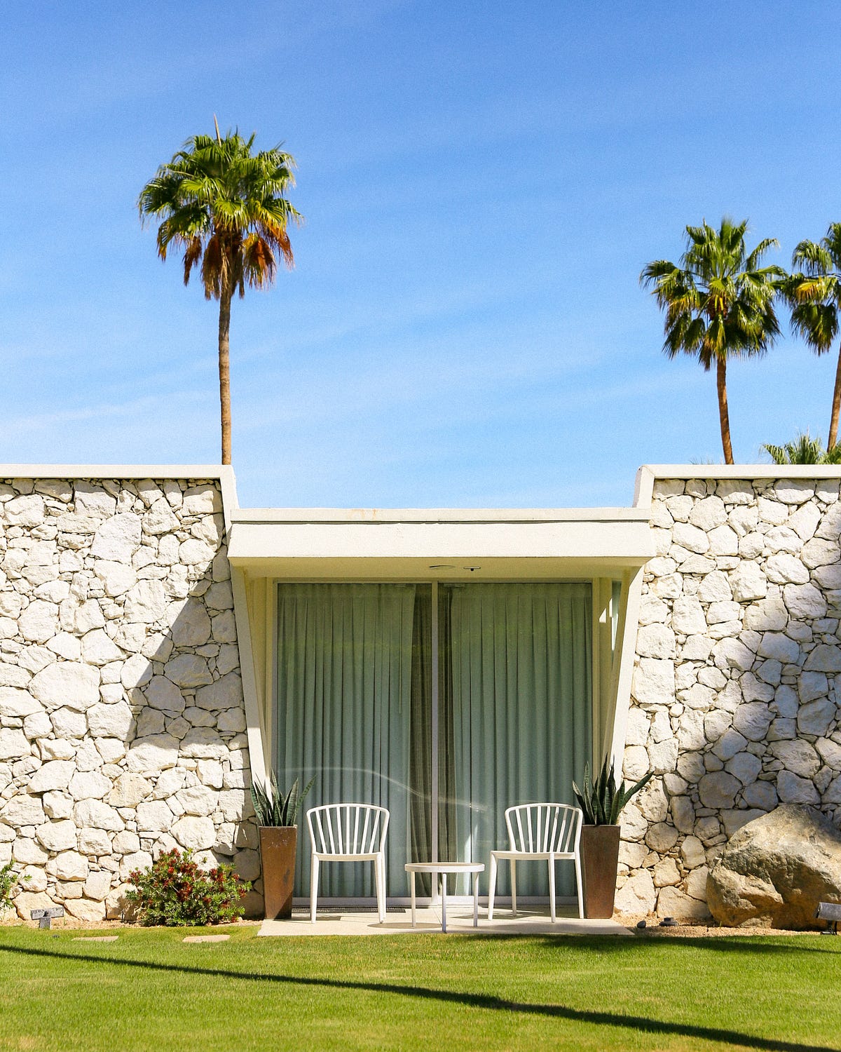 Count Up to 9 Remarkable Reasons Why Palm Springs, California Makes The ...