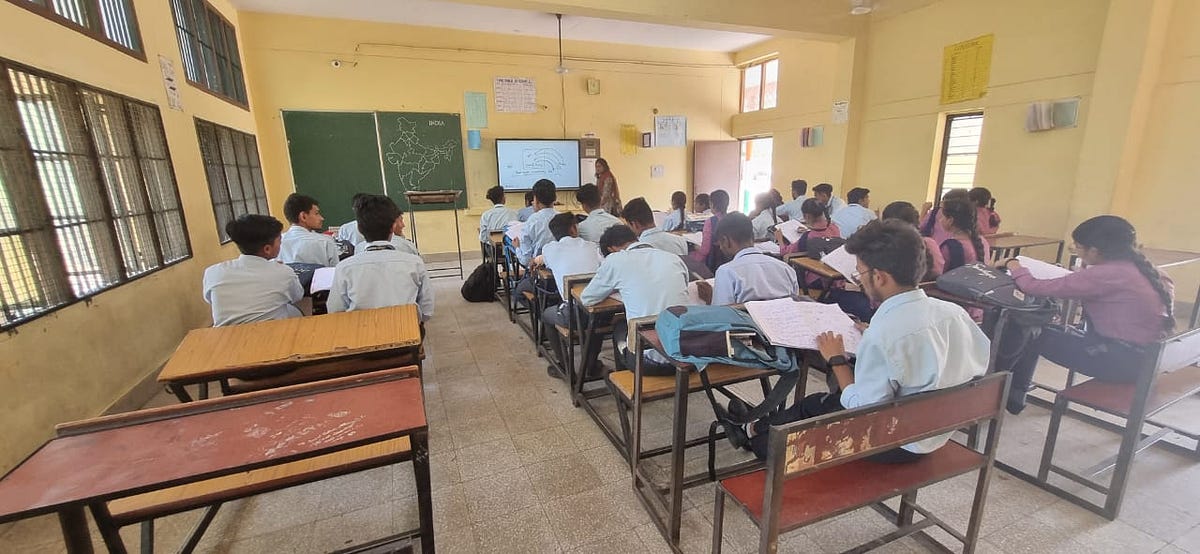 SMART CLASSROOM SOLUTION — GLOBUS INFOCOM | by Smartclassroomssolution | Jan, 2024 | Medium