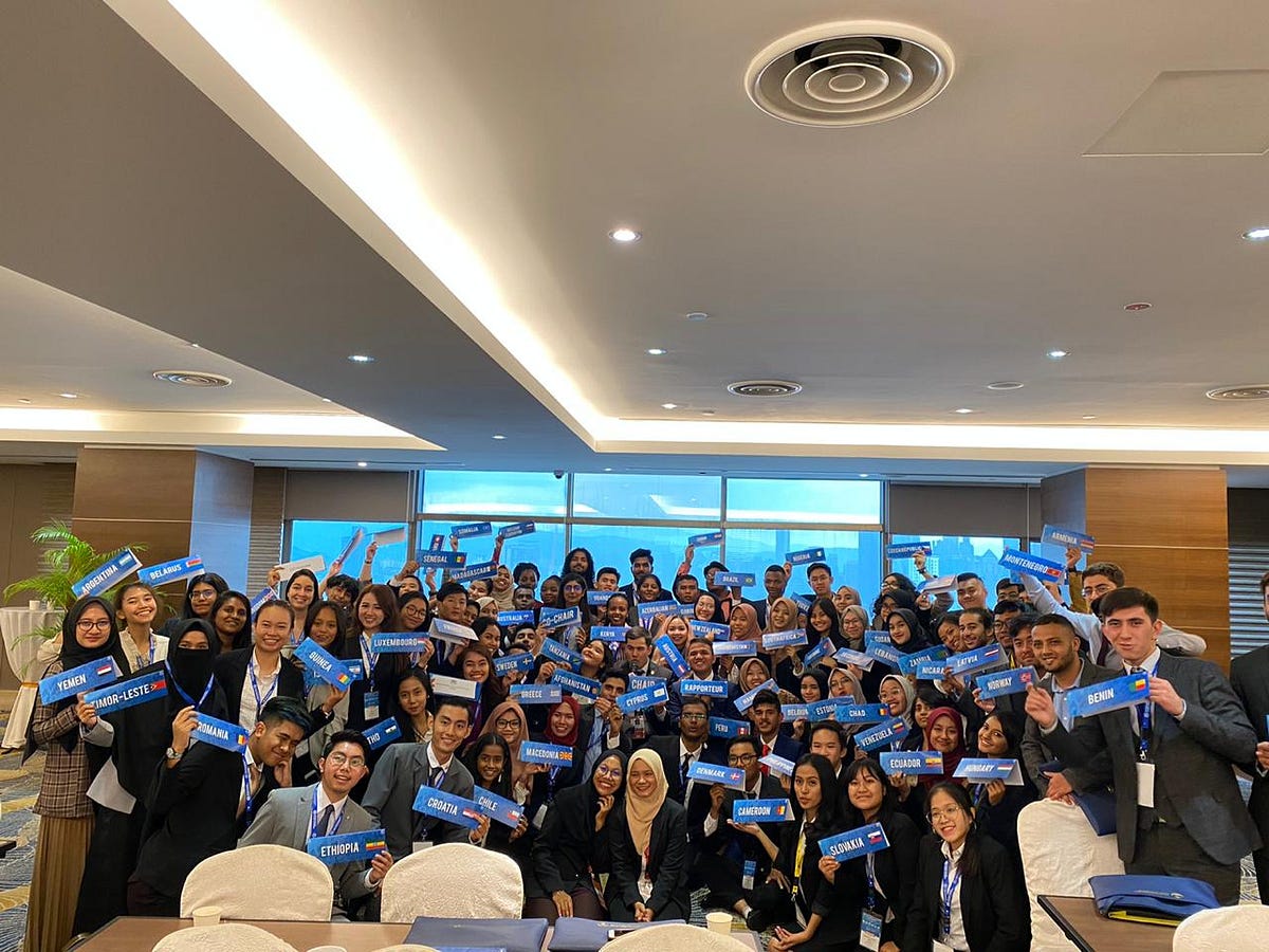 Pengalaman Mengikuti Konferensi Asia Youth Internasional Model United ...