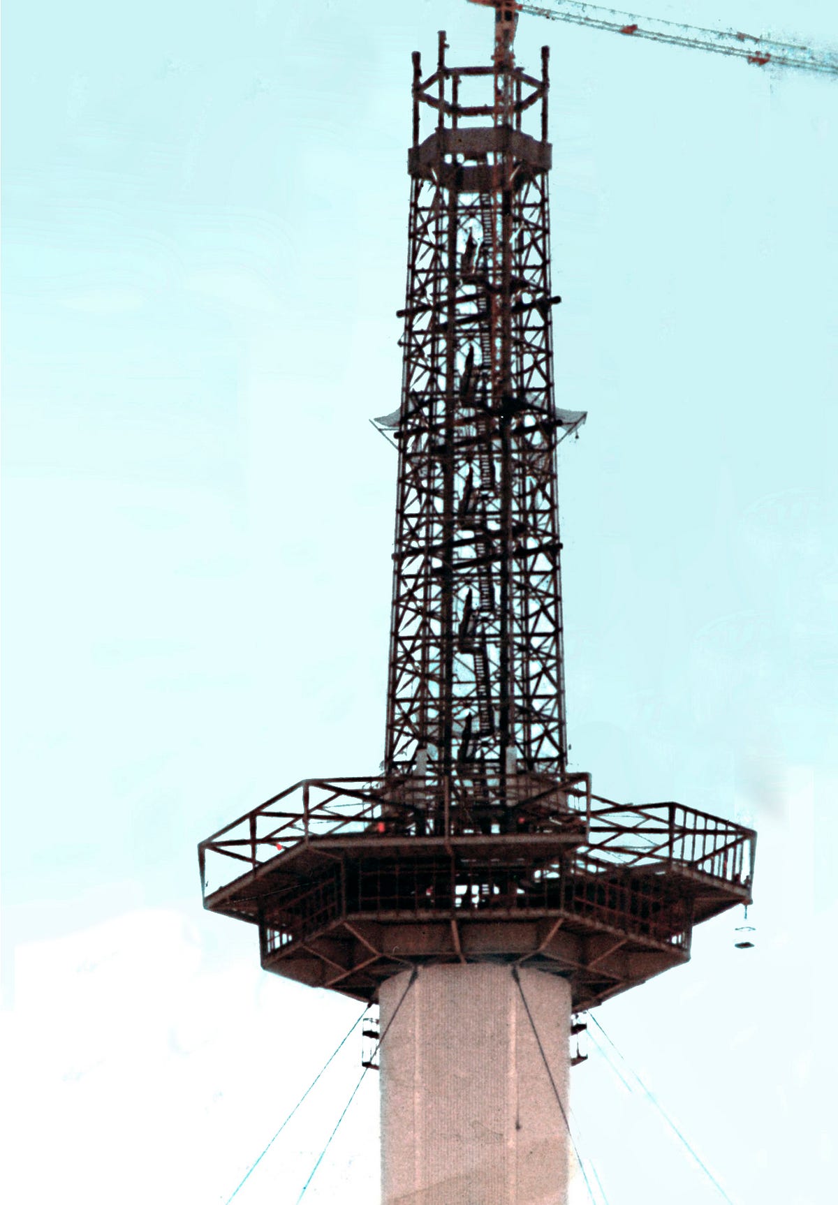 La torre del fin del mundo. La historia de Interama mezcla… | by Pablo ...